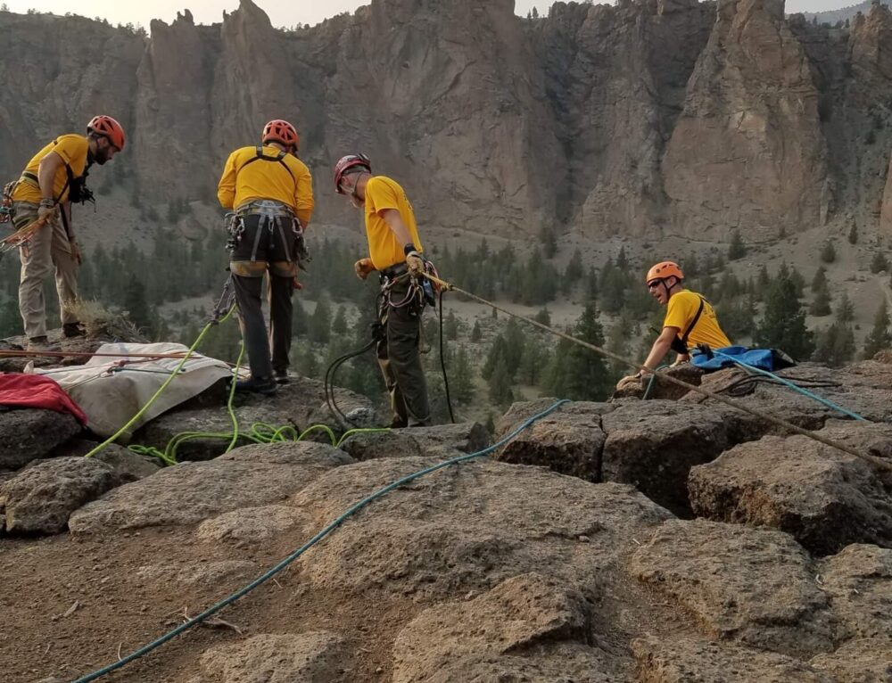 SMITH ROCK CLIMBER RESCUED AFTER BEING STRUCK IN HEAD BY ROCK ...